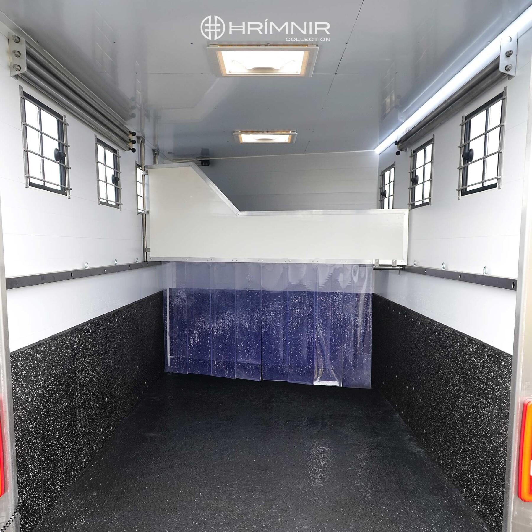 Hrímnir 5 - Large saddle chamber | Trailers - Hrimnir